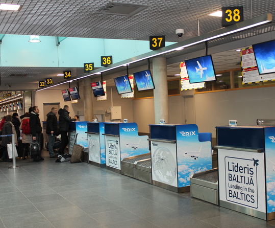 Airport baggage check-in solutions, self-service bag drop, TAG ...