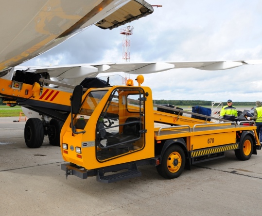 The KLS self-propelled belt loader is designed for baggage, cargo and ...